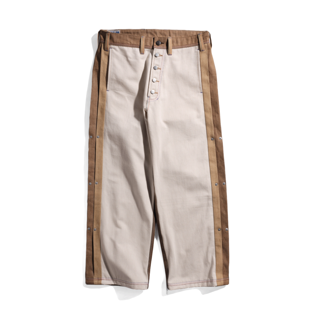 Side Pleat Patch-Panel Denim Jeans - Fortune WWD